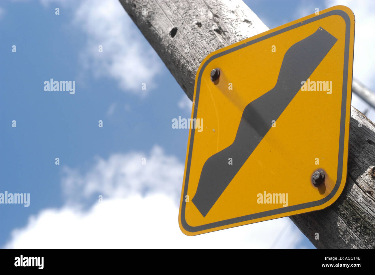 Bumpy road signs hi-res stock photography and images - Alamy