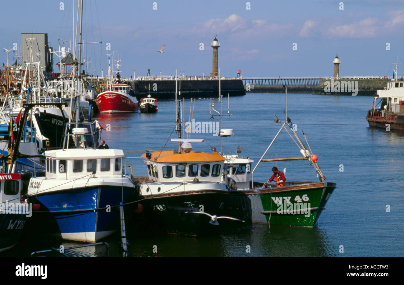 Whitby Trawlers Stock Photos & Whitby Trawlers Stock Images - Alamy