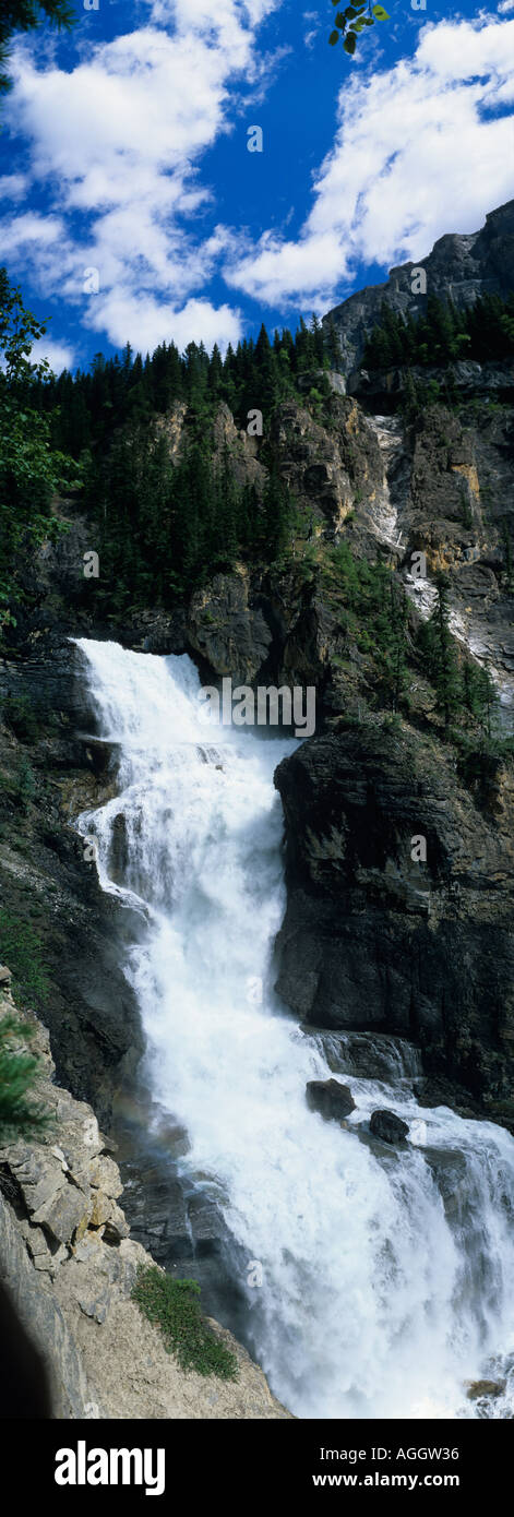 Canada British Columbia Mount Robson Provincial Park Robson River ...