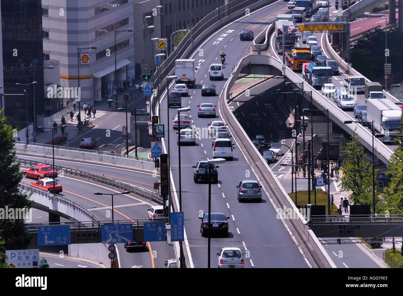 Expressway flyovers hi-res stock photography and images - Alamy