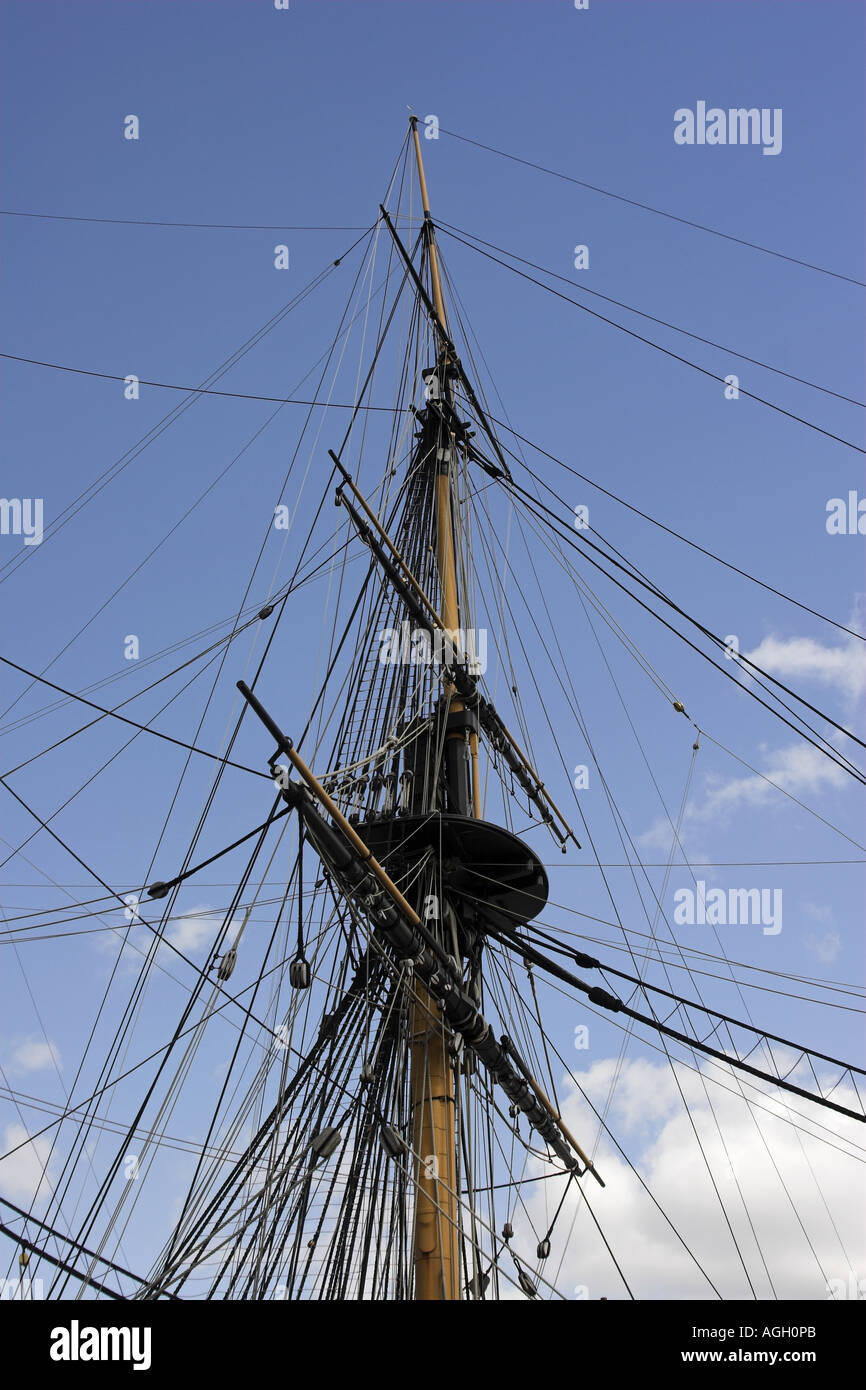 Mast and rigging of HMS Victory Stock Photo - Alamy