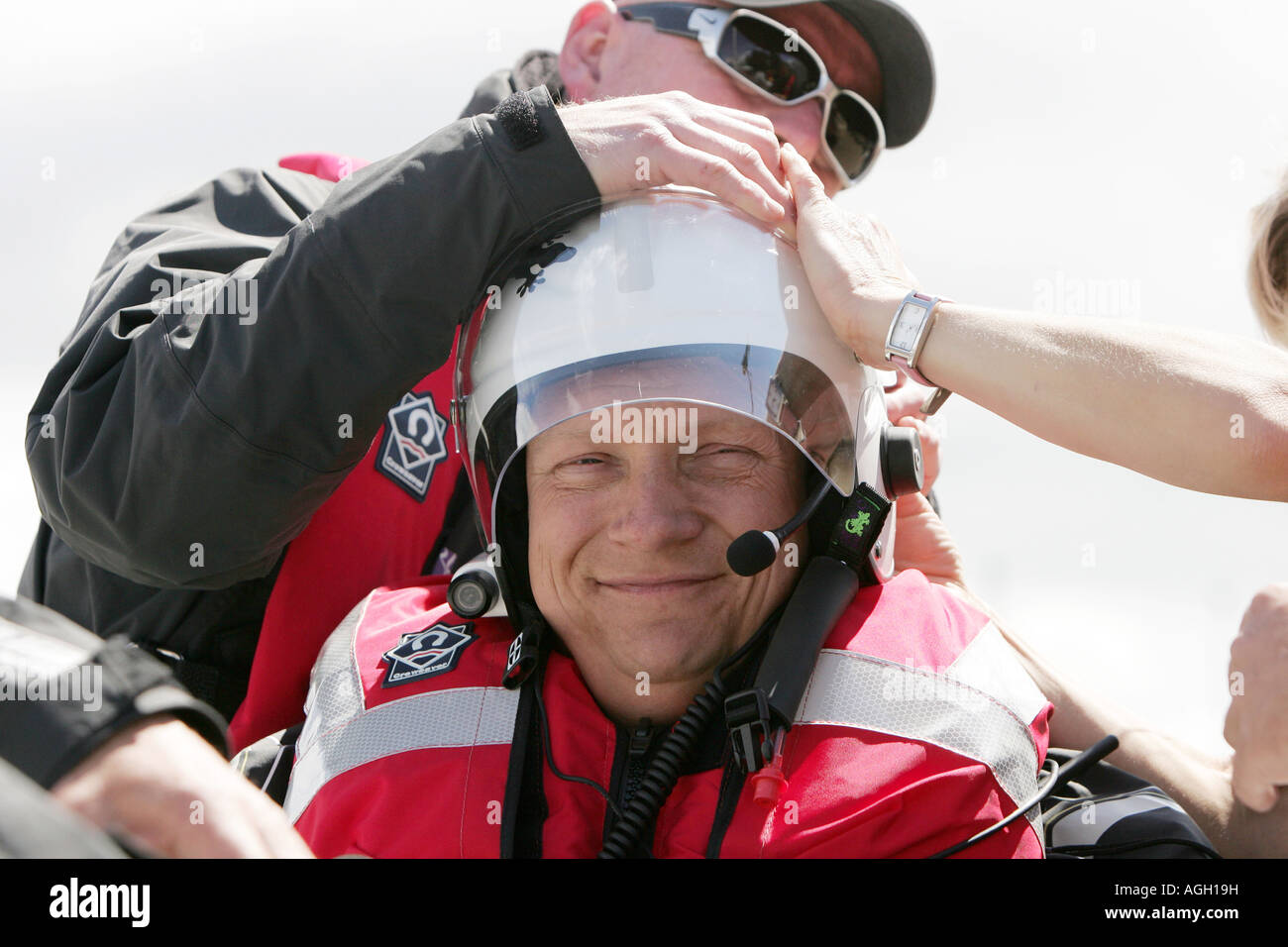 quadriplegic disabled sailor geoff holt starts his record breaking ...