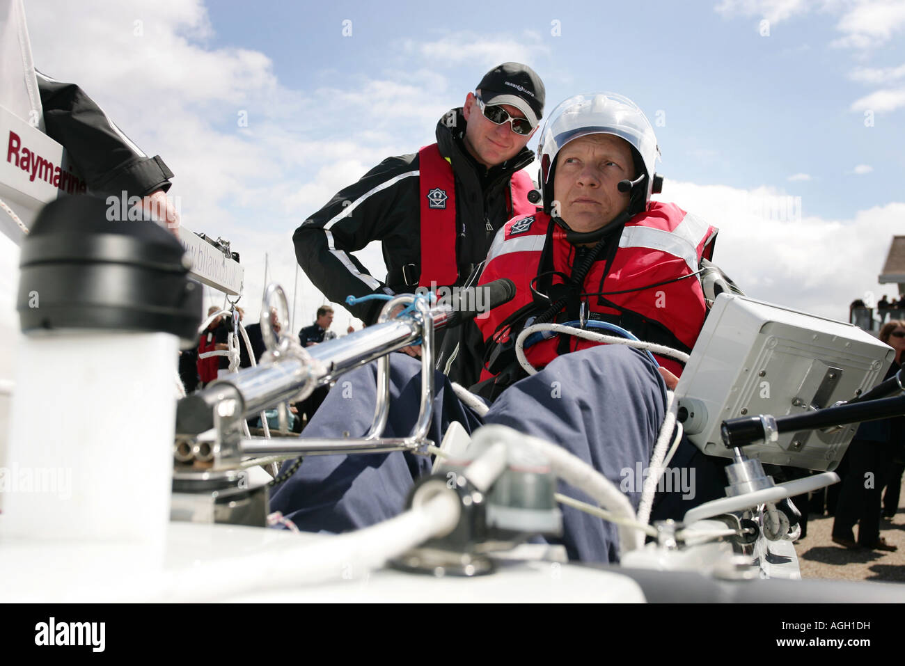 quadriplegic disabled sailor geoff holt starts his record breaking ...