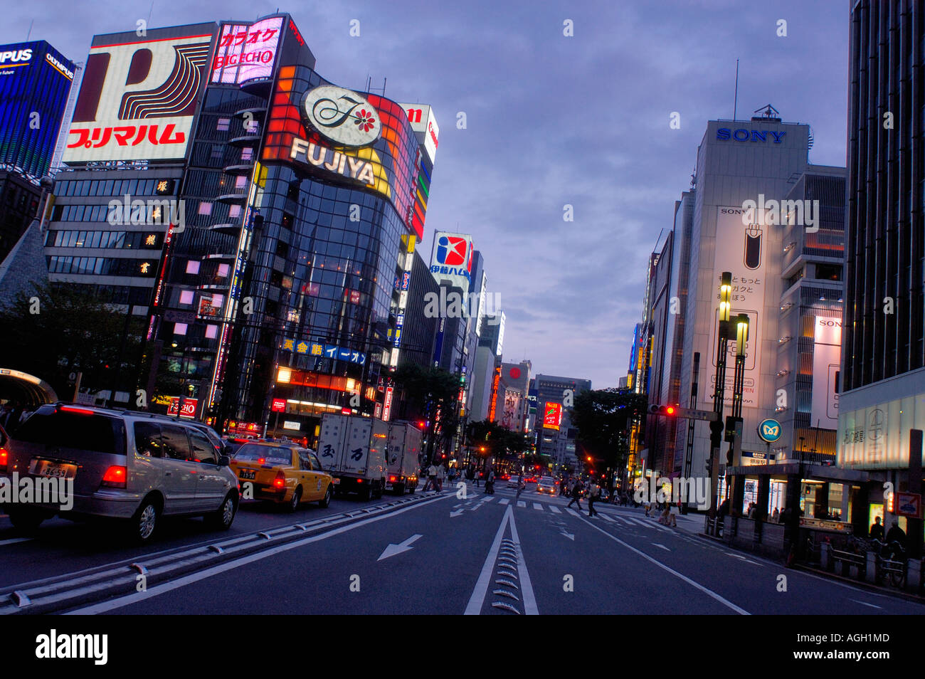 main street at twilight, Ginza, Tokyo, Japan Stock Photo - Alamy
