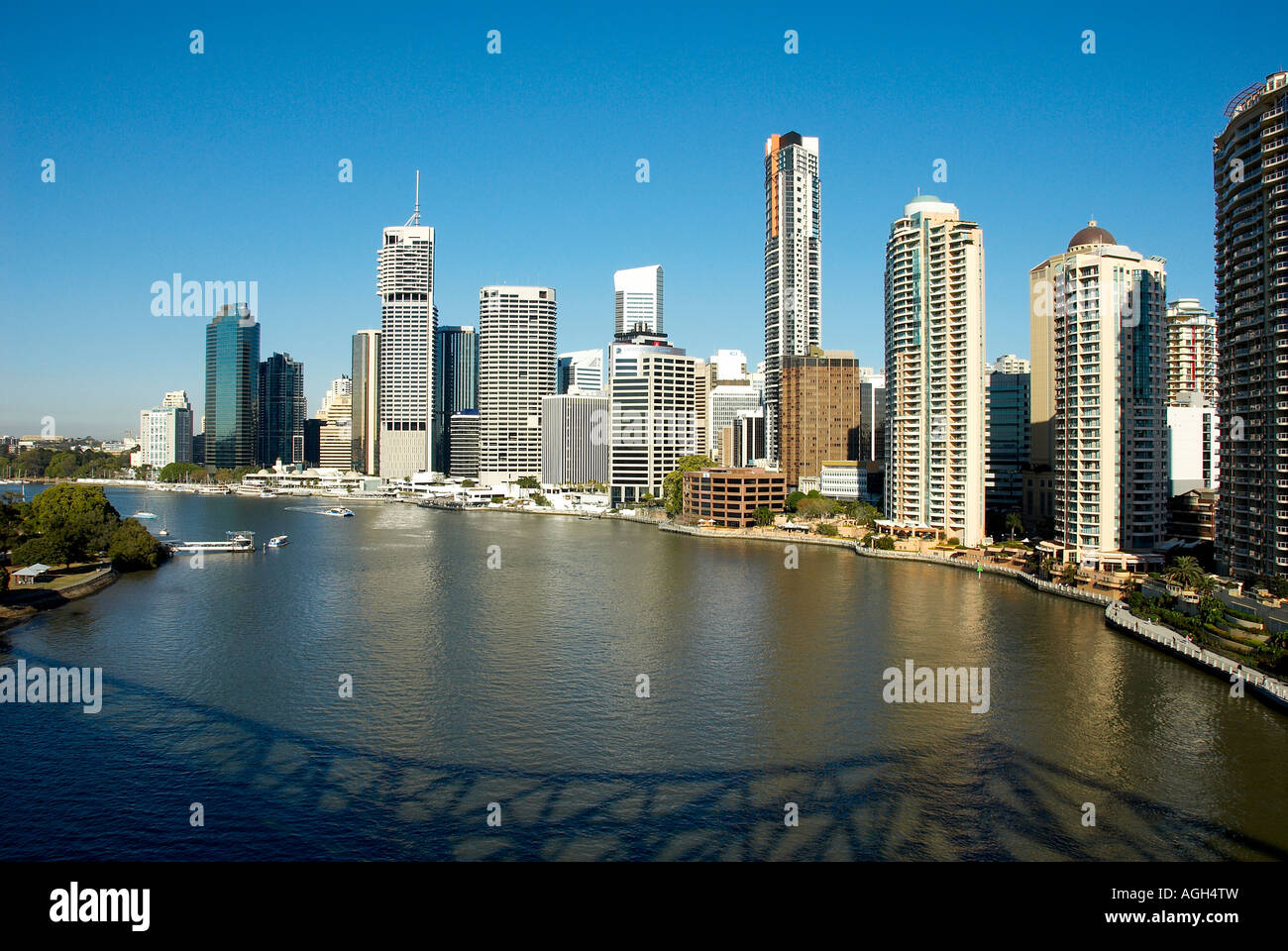 Brisbane high rise buildings and the Brisbane river Stock Photo - Alamy