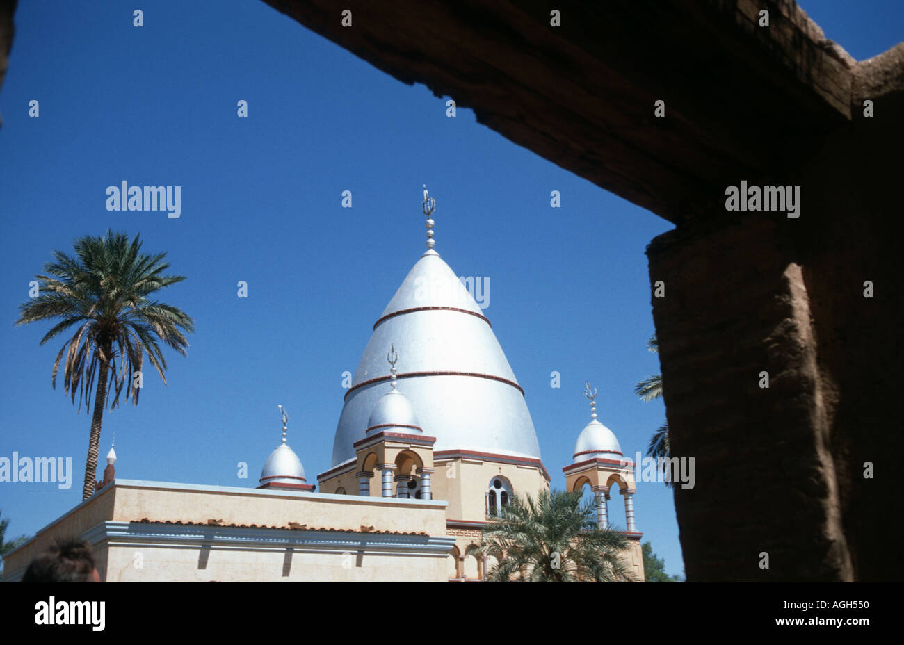 Tomb of the mahdi hi-res stock photography and images - Alamy