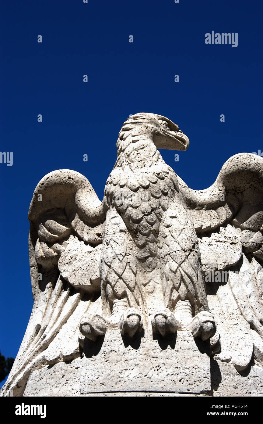 sculpture of an eagle, Rome, Italy Stock Photo - Alamy