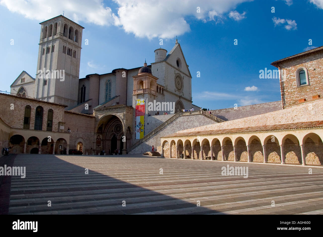 Italy asissi basilica hi-res stock photography and images - Alamy