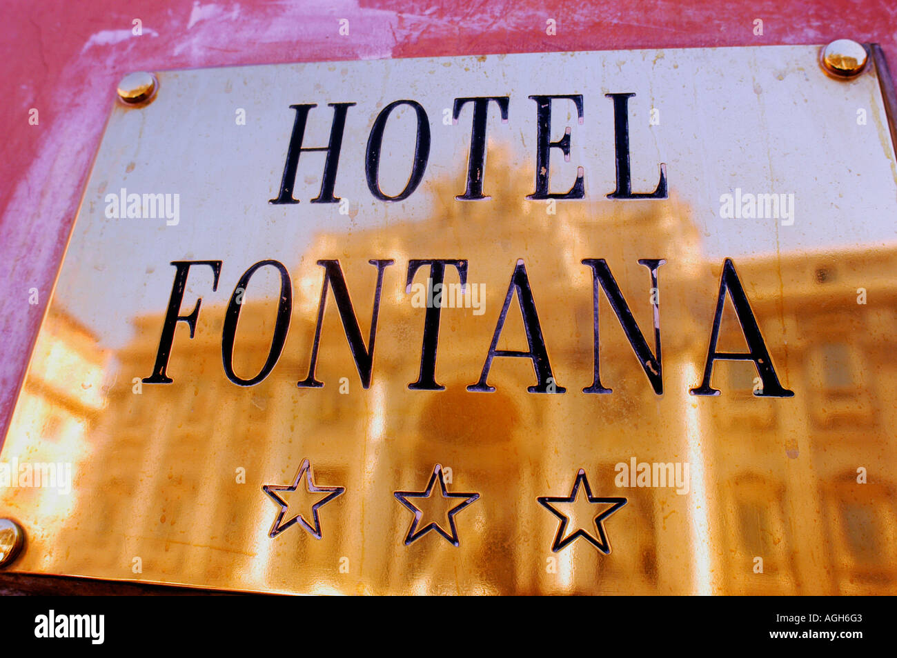 hotel facing Fontana de Trevi, Rome, Italy Stock Photo - Alamy