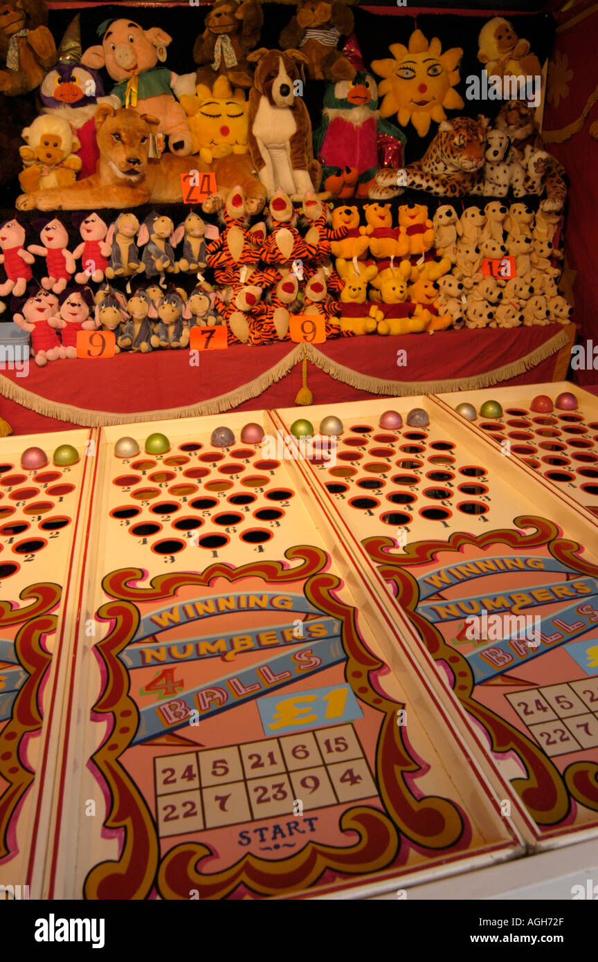 roll a ball fair stall Stock Photo - Alamy