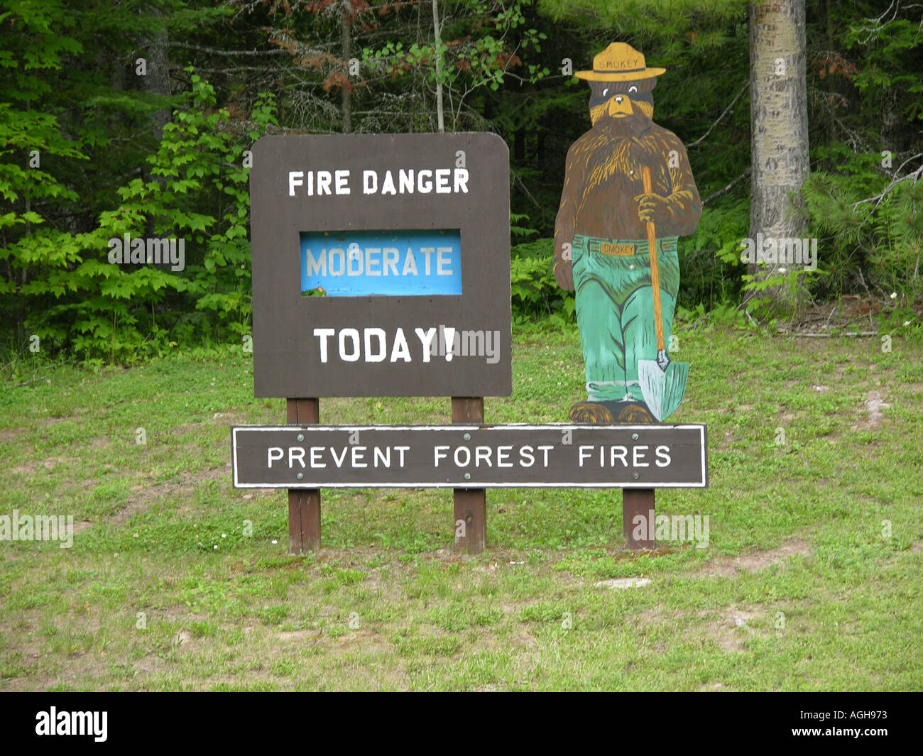 Forest fire prevention hi-res stock photography and images - Alamy