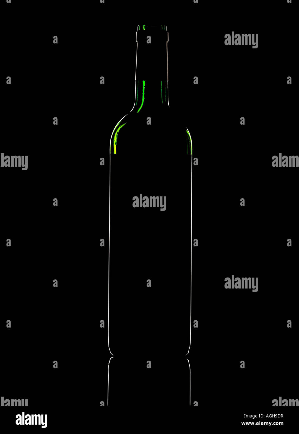 Wine bottle rim lighting hi-res stock photography and images - Alamy