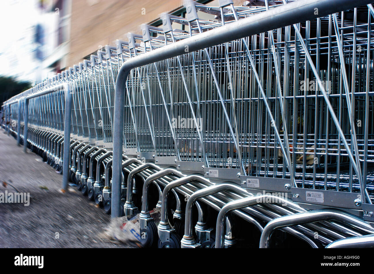 Trolleys/shopping carts outside department store Stock Photo - Alamy