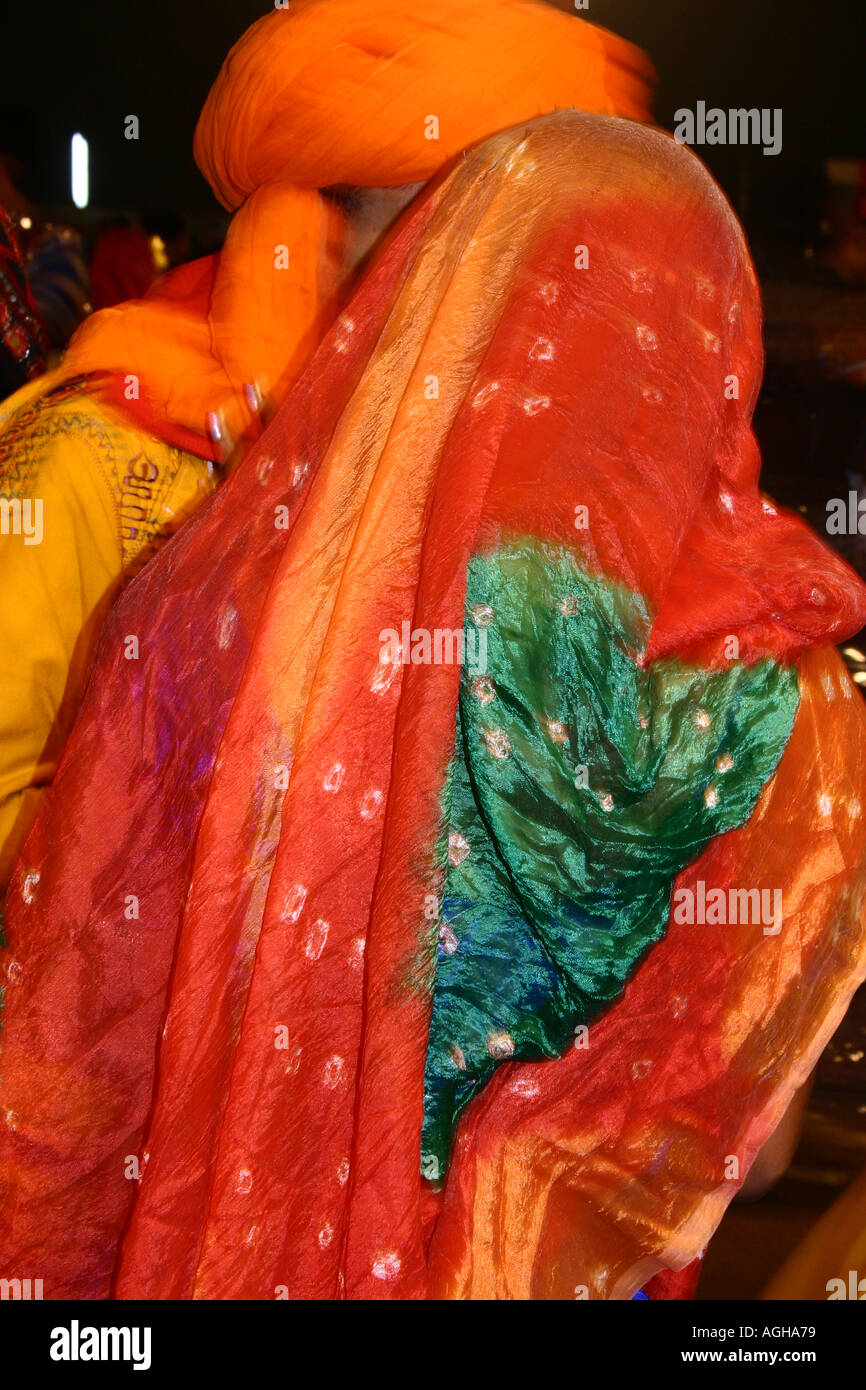 Abstract indian dress hi-res stock photography and images - Alamy