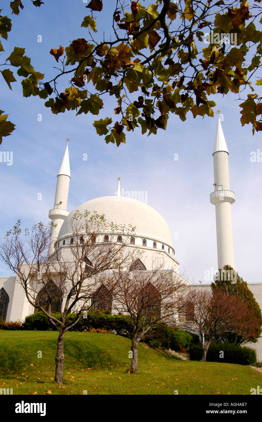 Musleum Mosque and Islamic school located near Toledo Ohio Stock Photo ...