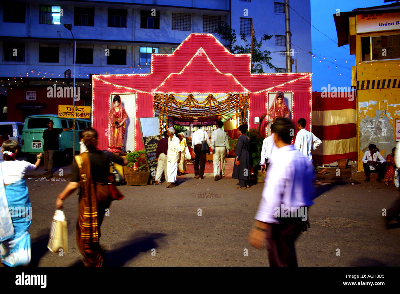 RSC91114 Entrance gate of a Pandal decoration for the Elephant God ...