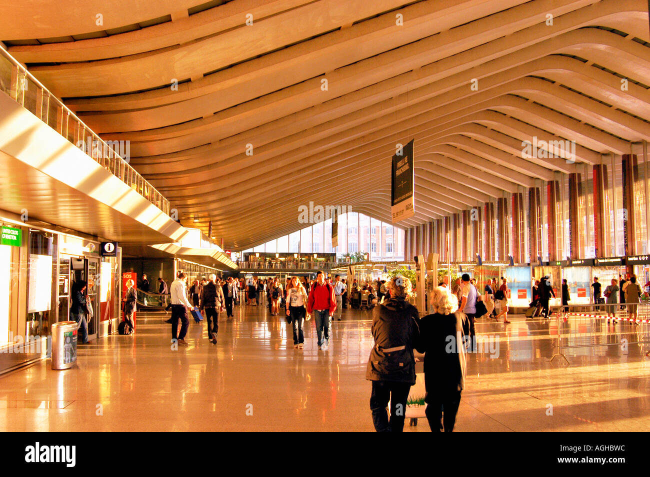 central train station, Rome, Italy Stock Photo - Alamy