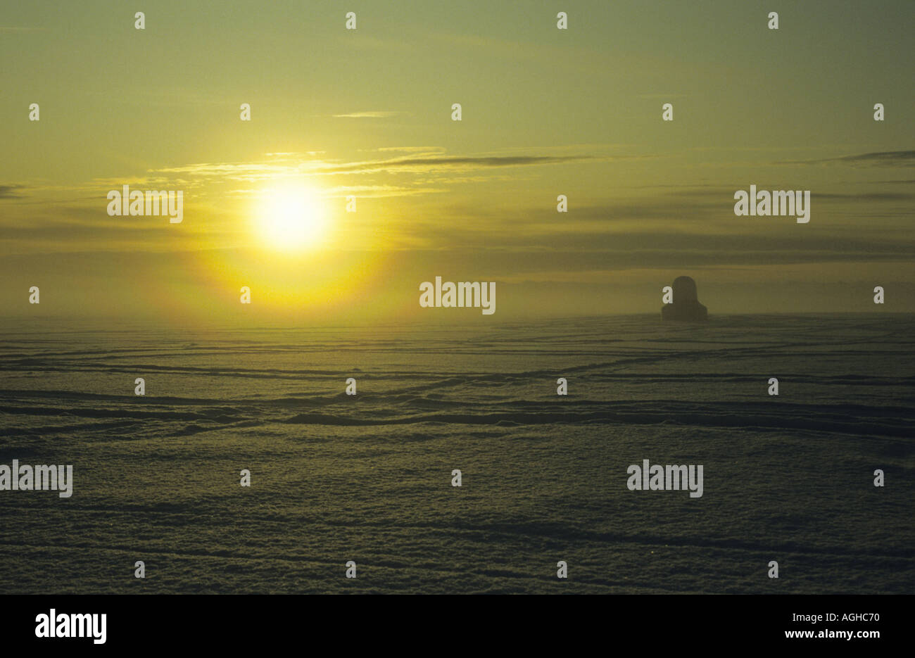 Sun halo in Antarctica Stock Photo - Alamy