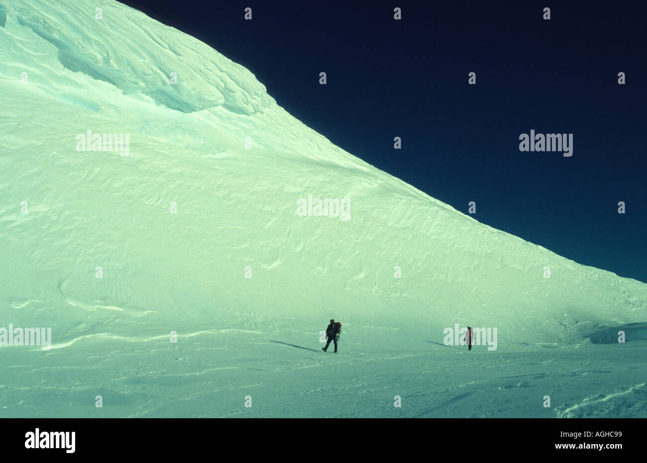 Brunt iceberg hi-res stock photography and images - Alamy