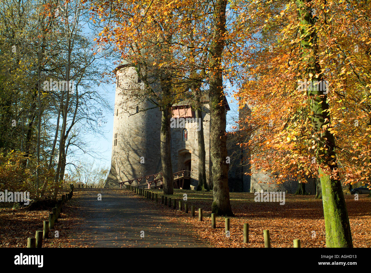 Castell coch autumn hi-res stock photography and images - Alamy