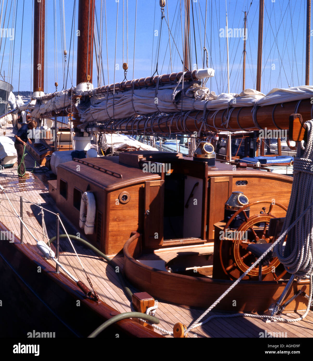Boat at poole hi-res stock photography and images - Alamy