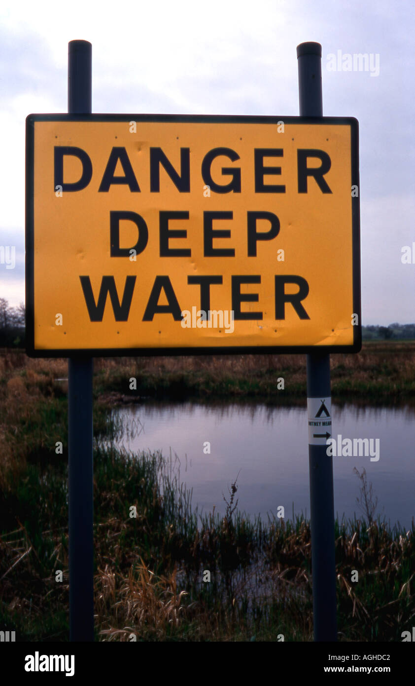 danger sign Broome Norfolk Stock Photo - Alamy