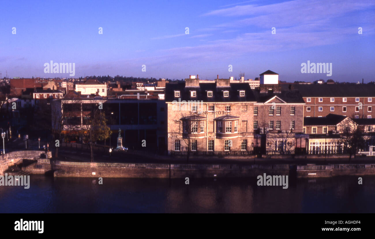 Embankment River Ouse Bedford Stock Photo - Alamy