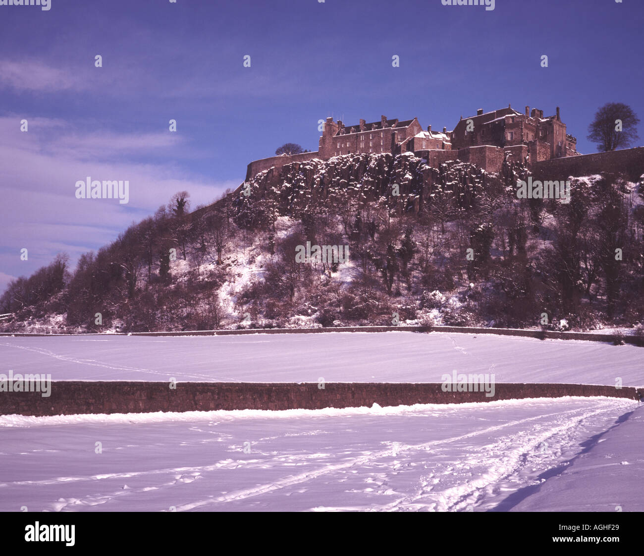 UK Scotland Stirlingshire Stirling Stirling Castle winter snow Stock ...