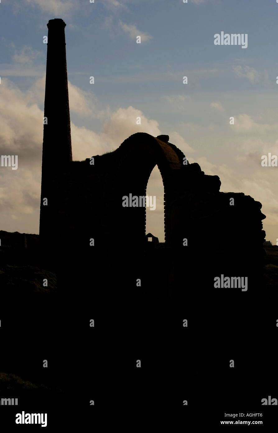 Cornish tin mining hi-res stock photography and images - Alamy