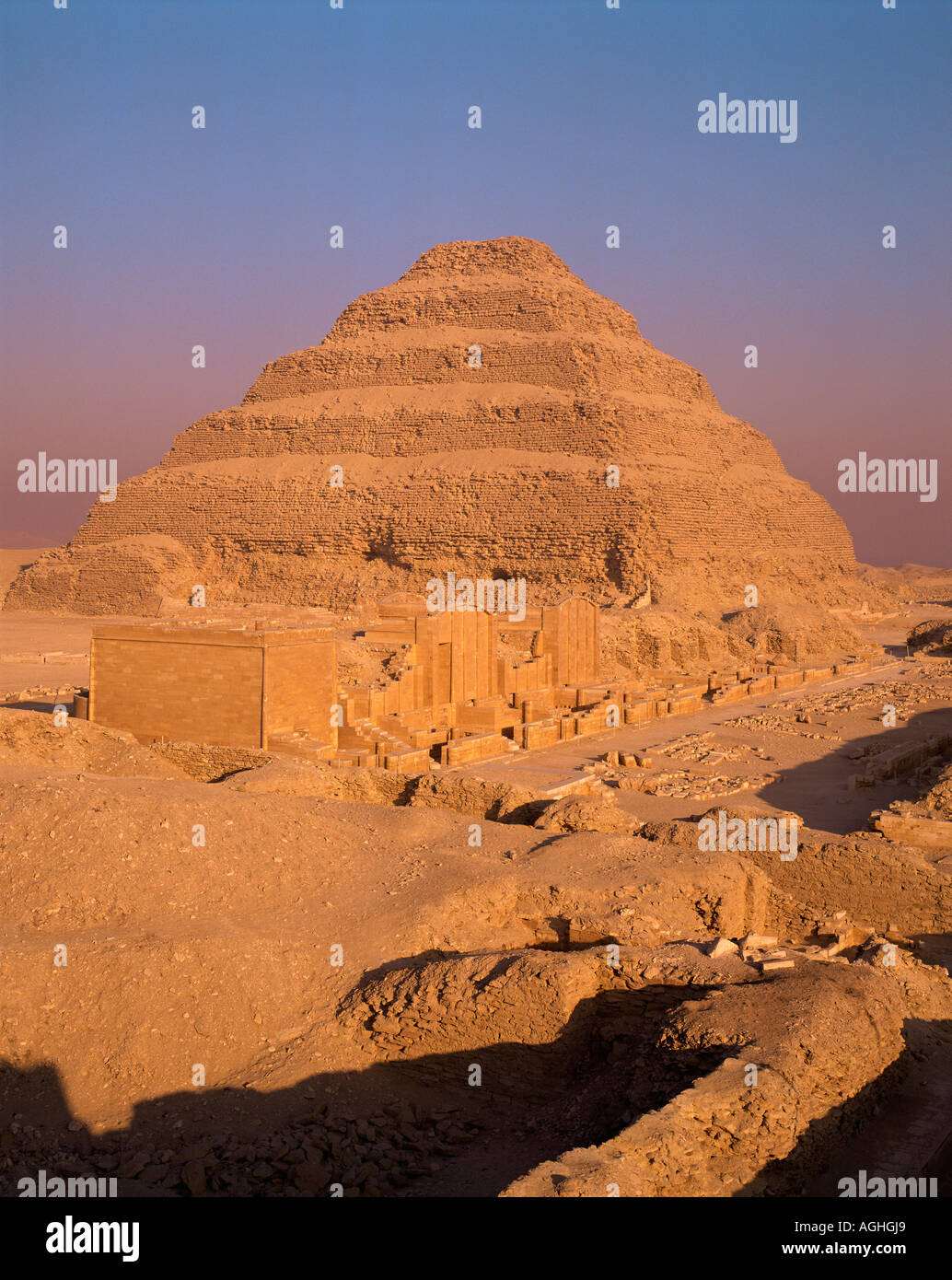 Saqqara tombs hi-res stock photography and images - Alamy