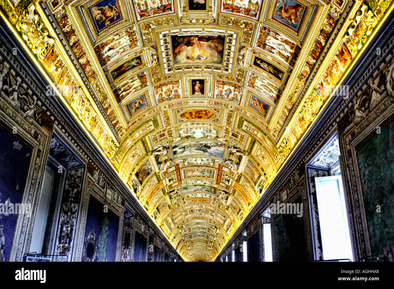 fresco painting, Ceiling of the Gallery of Maps, Vatican museum, Vatican, Rome, Italy Stock ...