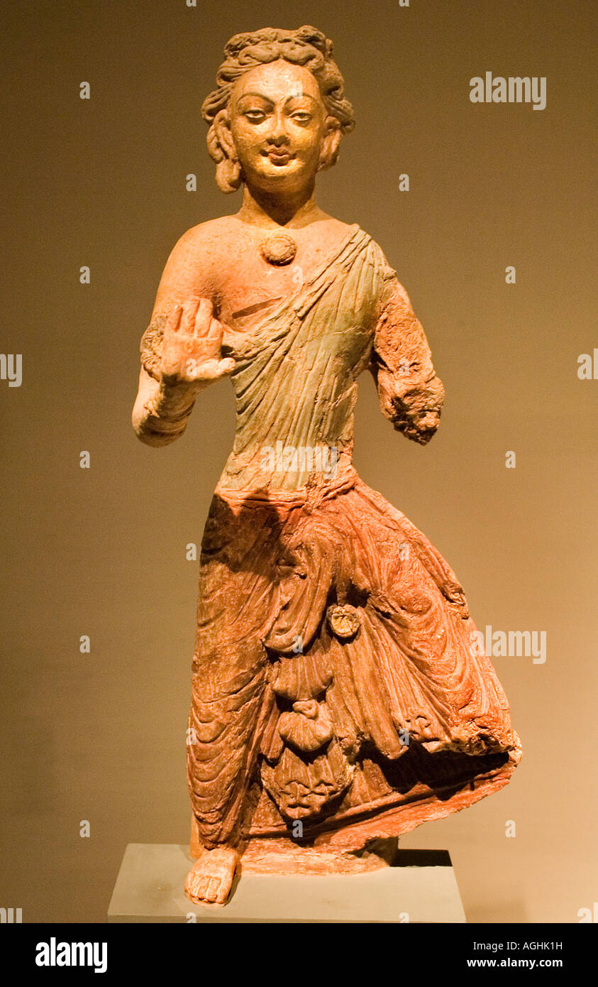 Devata Tumsuk 6 7 th cent Painted Clay Thailand Stock Photo - Alamy