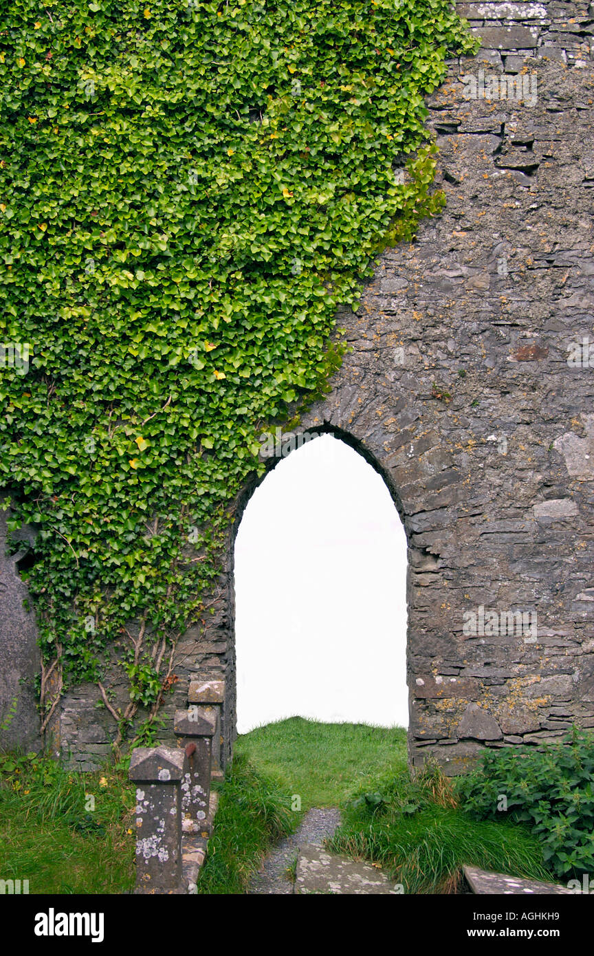 gateway in stone wall, Ireland Stock Photo - Alamy