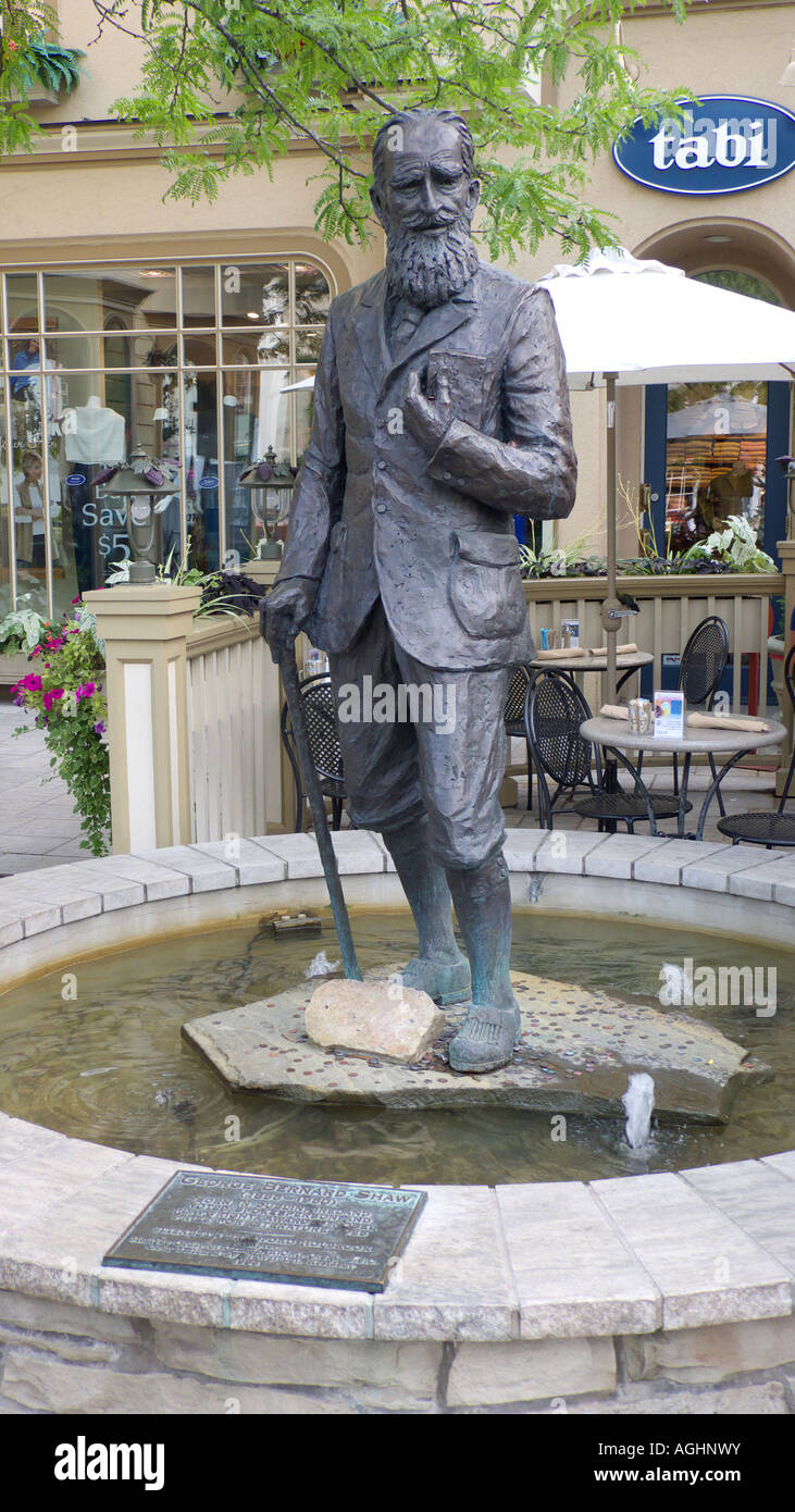 George Bernard Shaw Statue High Resolution Stock Photography and Images ...