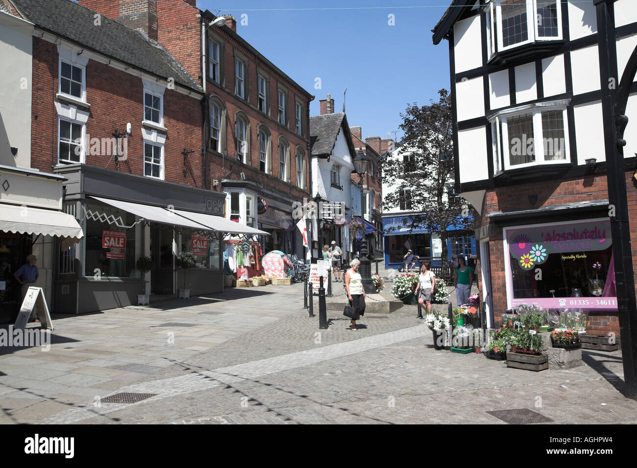Ashbourne derbyshire market hi-res stock photography and images - Alamy