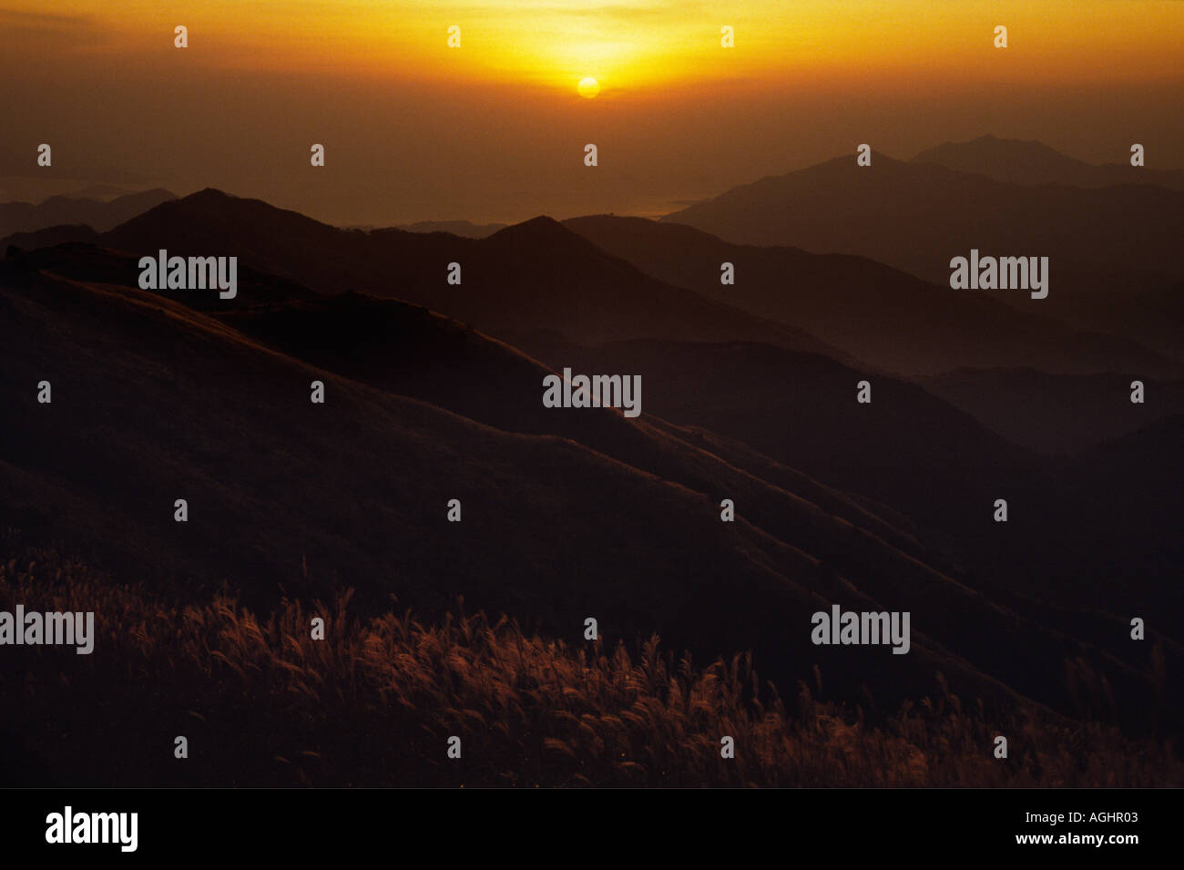 Tai mo shan hi-res stock photography and images - Alamy