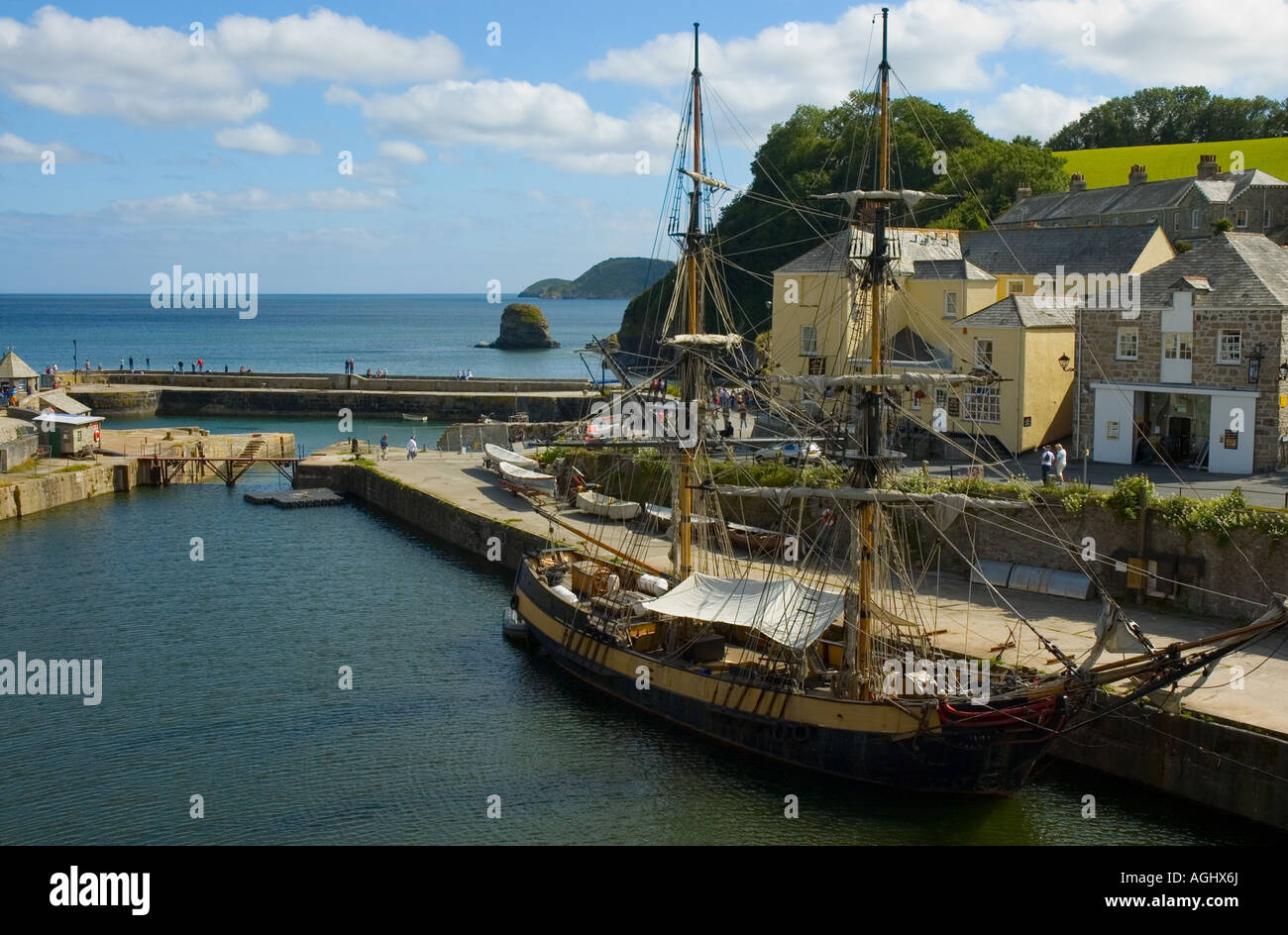 Old fashioned tall ship in Charlestown, Cornwall, England Stock Photo ...
