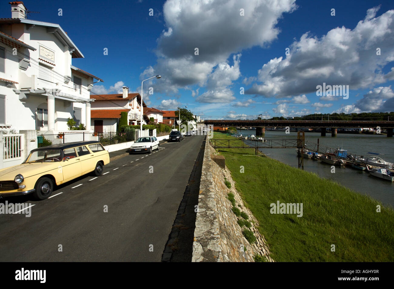 Adour river in Bayonne France Stock Photo - Alamy