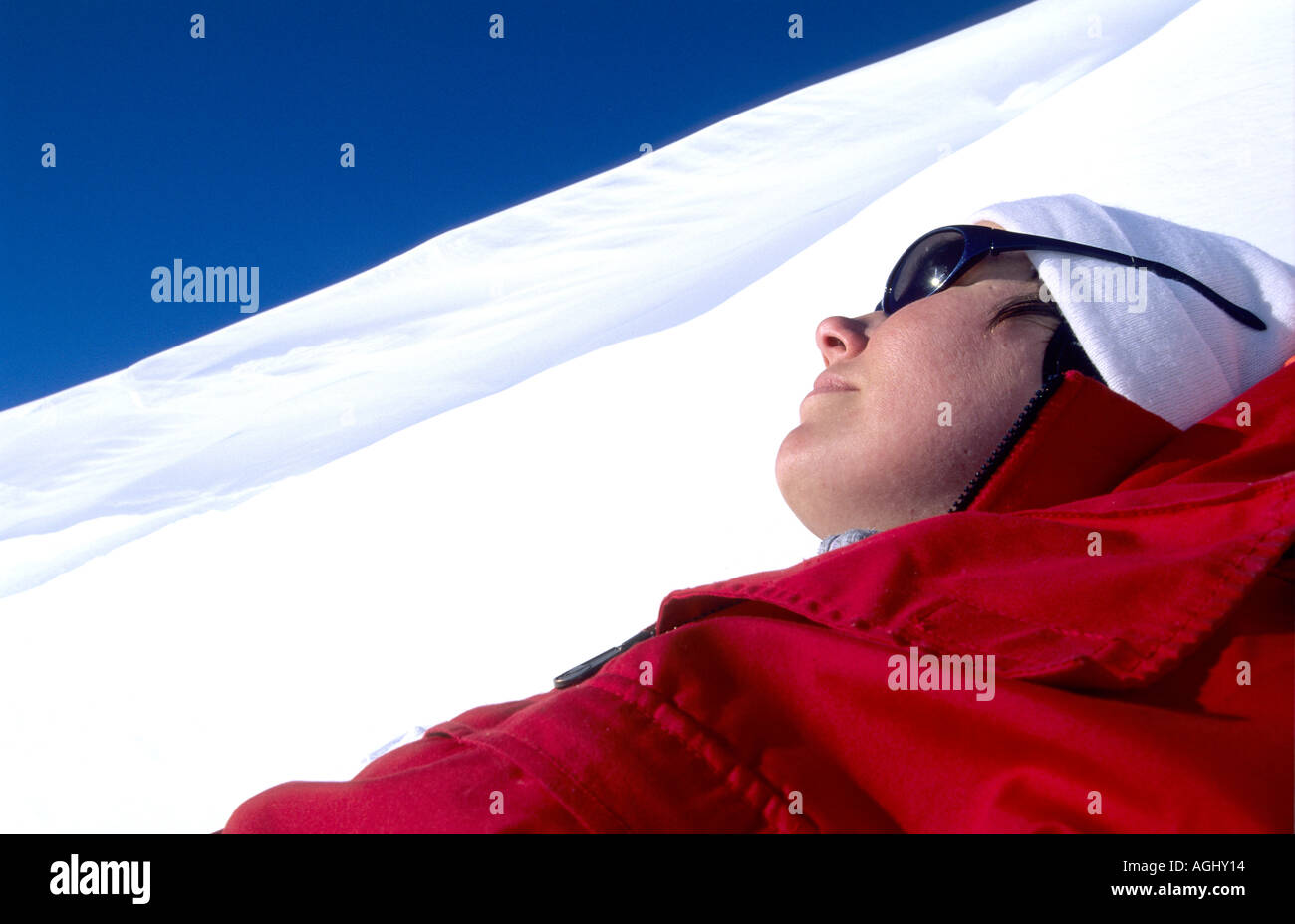 Winter clothing sunbathing hi-res stock photography and images - Alamy