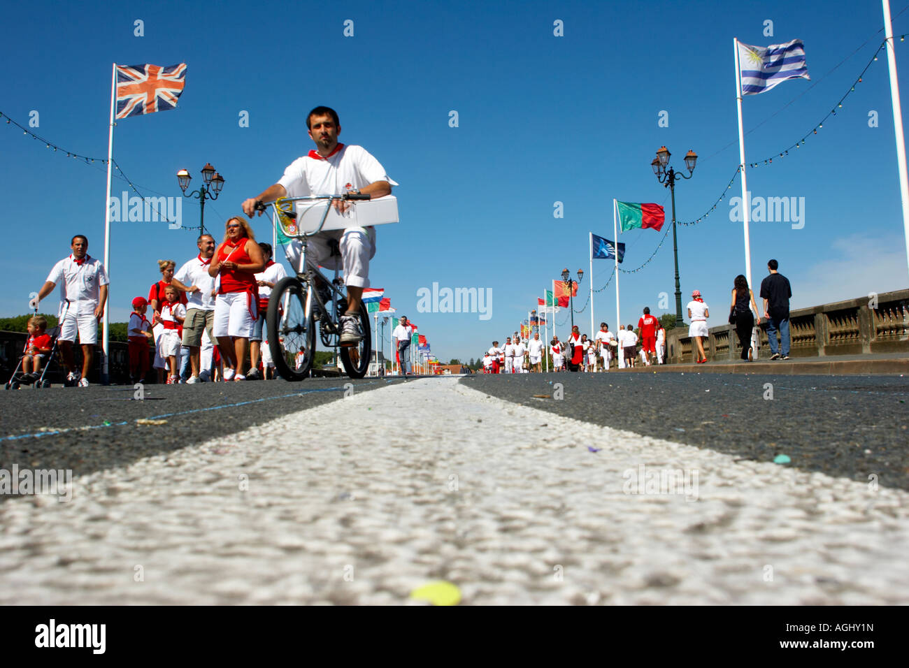 Saint esprit bridge hi-res stock photography and images - Alamy