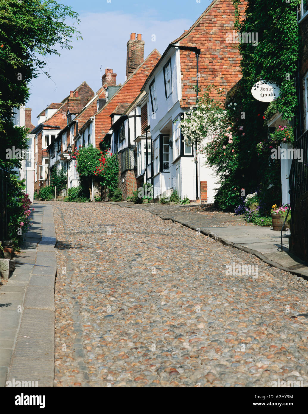 Mermaid Street, Rye, East Sussex, England, UK, GB. Cobblestone street ...