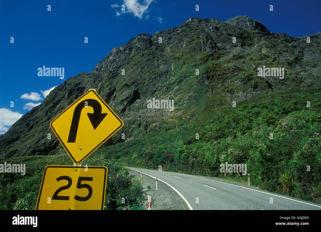 Twisty road warning sign hi-res stock photography and images - Alamy