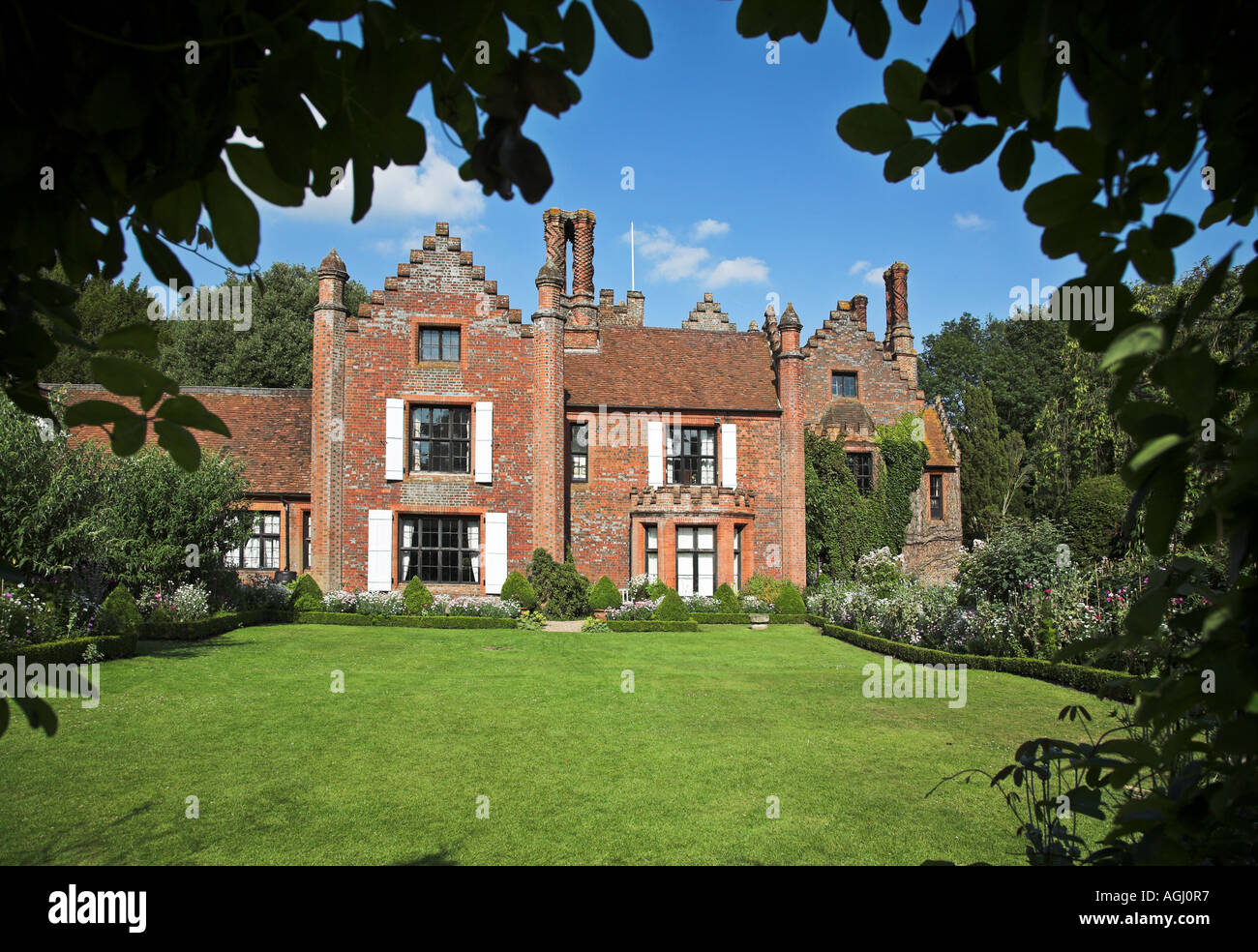 Chenies manor hi-res stock photography and images - Alamy