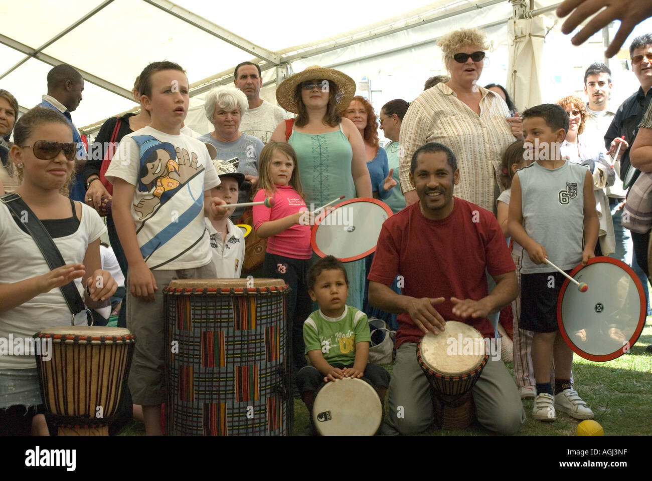 Drumming sessions hi-res stock photography and images - Alamy