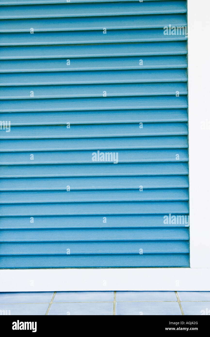 Store closed hi-res stock photography and images - Alamy