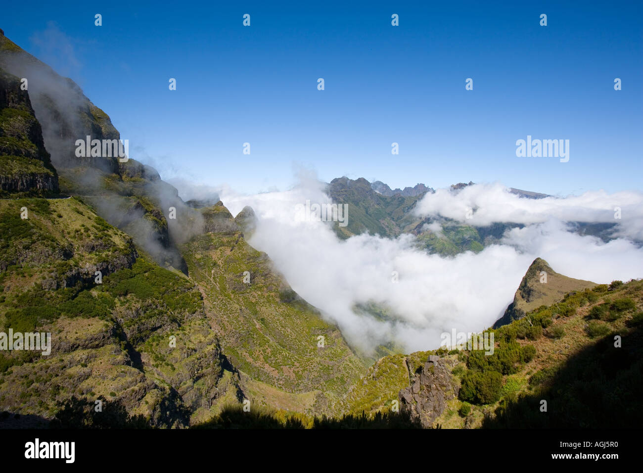 Madeira Mountain Scenery near Encumeade Stock Photo - Alamy