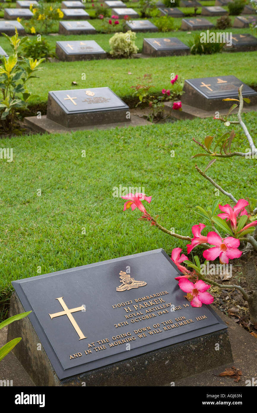 Don-Rak or Kanchanaburi Allied War Cemetery; POW graves, World War II ...