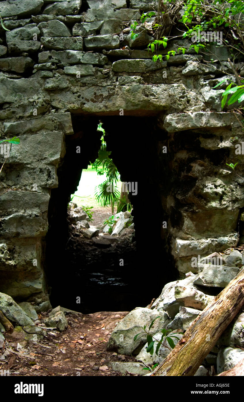 Ancient pathway at Tulum Ruins Mexico Stock Photo - Alamy