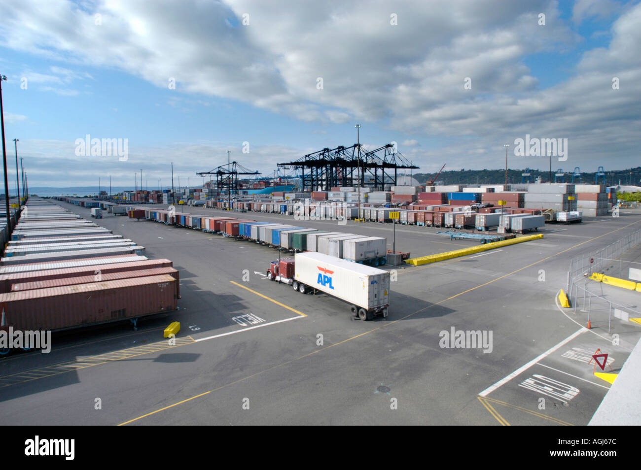 Shipping containers and ships in the port of Tacoma Washington Stock ...