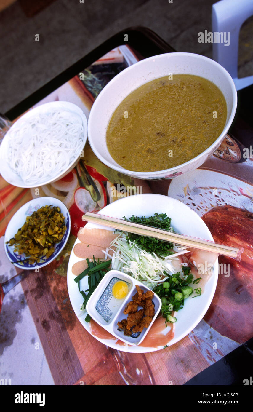 Yunnan Food Chicken Stock Photos & Yunnan Food Chicken Stock Images - Alamy